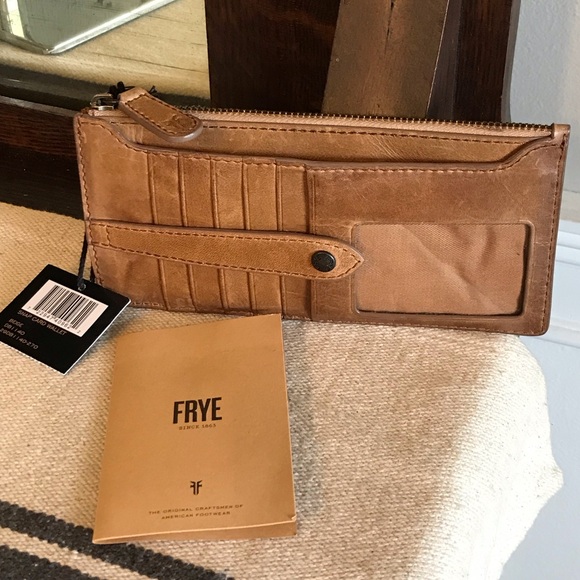 Frye | Bags | Nwt Frye Melissa Leather Snap Card Wallet Beige Brown ...